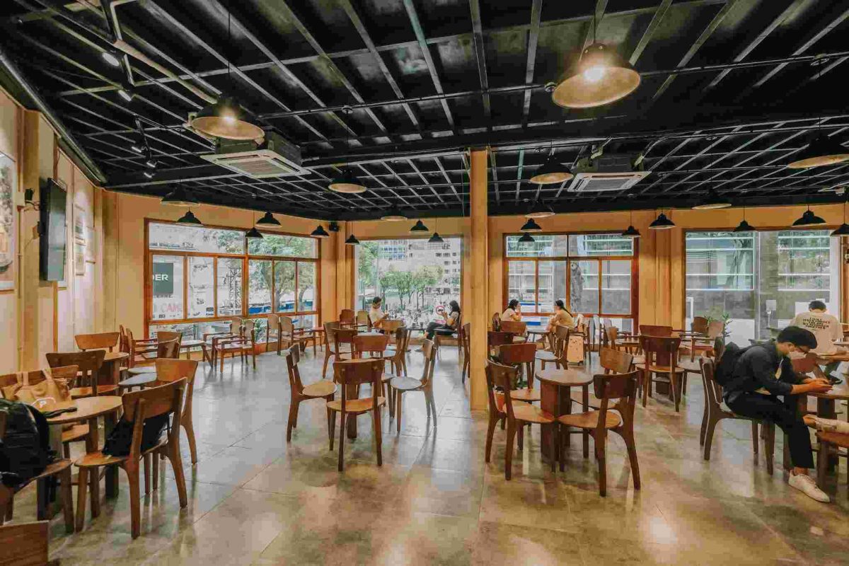 Phê La Coffee - quán coffee với phong cách vintage ấn tượng và hiện đại