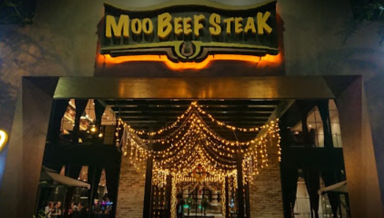 Moo Beef Steak không gian trời Tây sang trọng giữa lòng thành phố