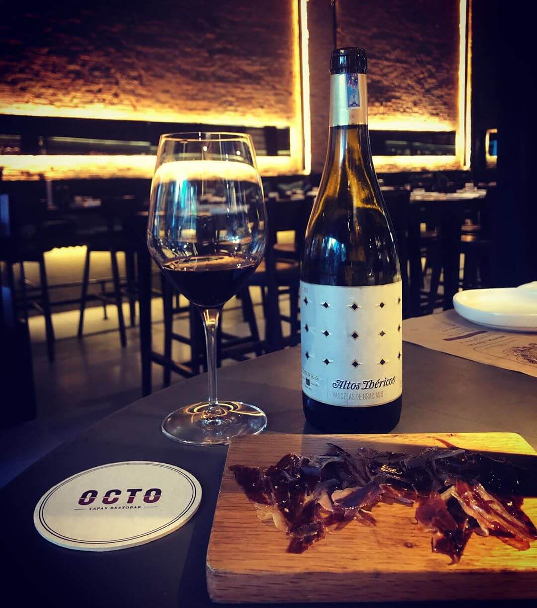 OCTO TAPAS - Không gian thưởng thức ẩm thực đậm nét Tây Ban Nha