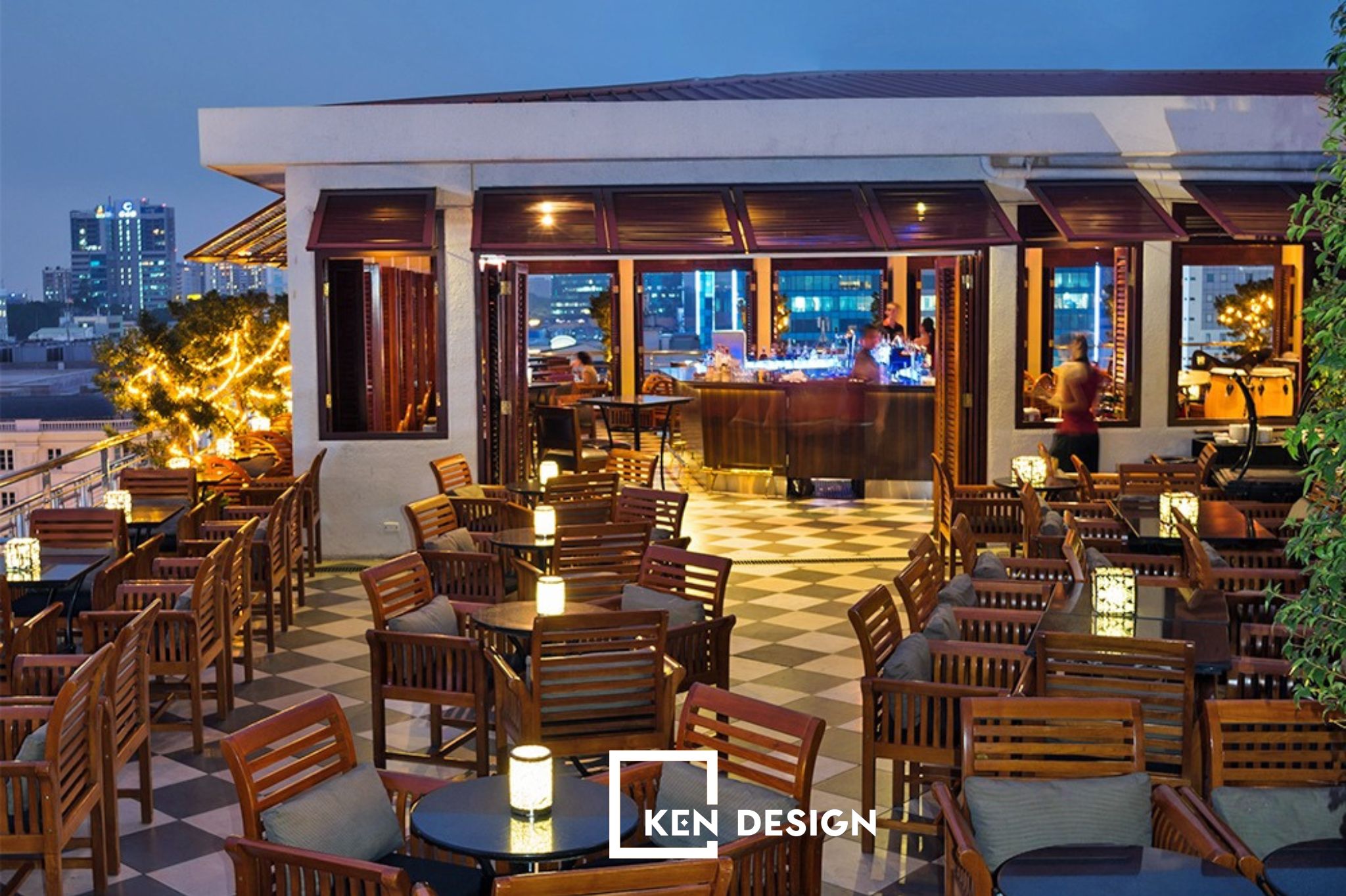 Rooftop Bar là gì? Những cơ hội và thách thức của mô hình thiết kế này